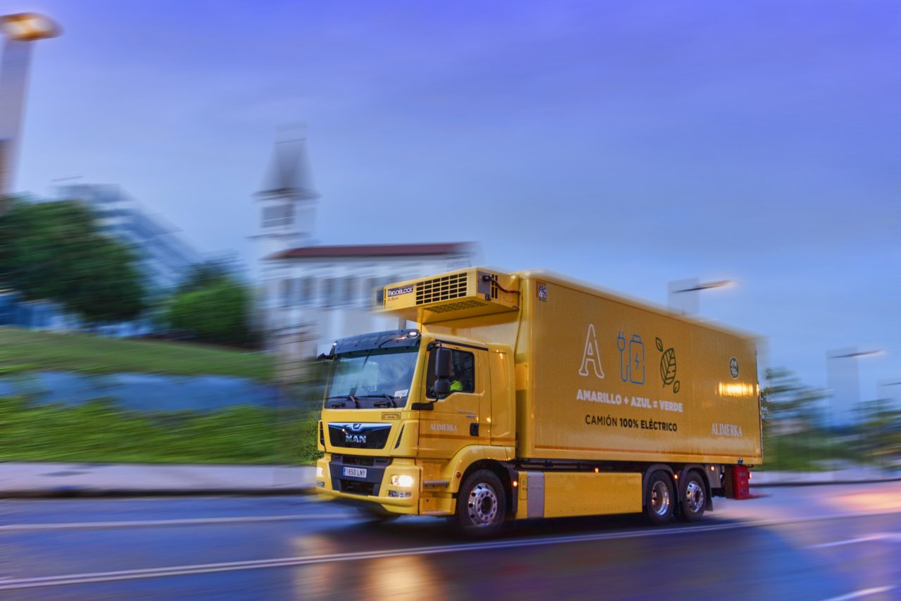 FRIGOBLOCK Cools the First Electric Refrigerated Truck in Spain ...